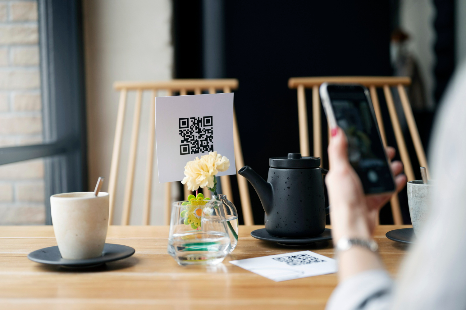Empowering staff: How QR ordering menus complement human service | Grafterr
