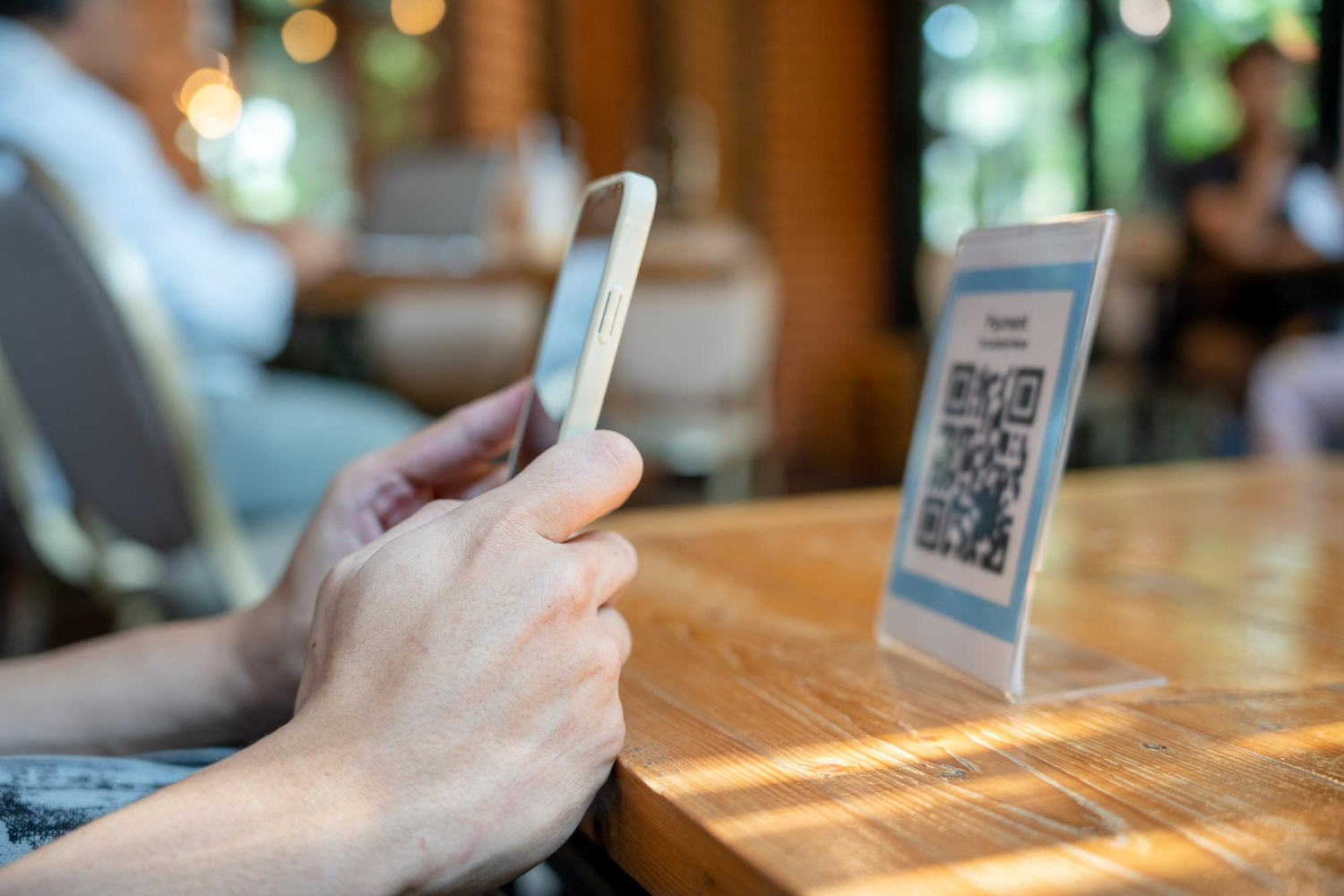 The environmental impact: QR menus as a green alternative to paper ...