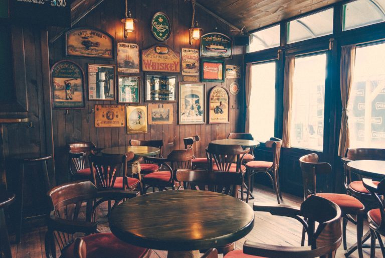 Types of licences required for running a pub in the UK | Grafterr